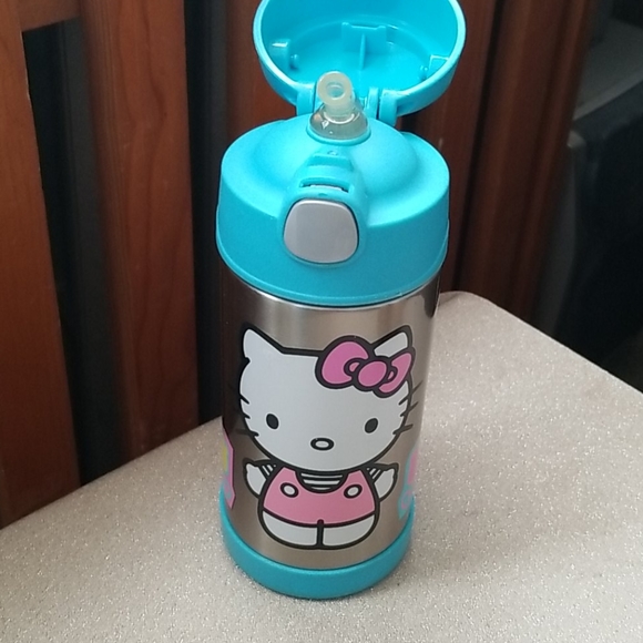 Hello Kitty | Dining | Hello Kitty Thermos Insulated Bottle 2 Oz | Poshmark